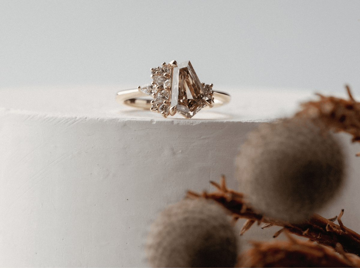 Champagne Irregular Cluster – Laher