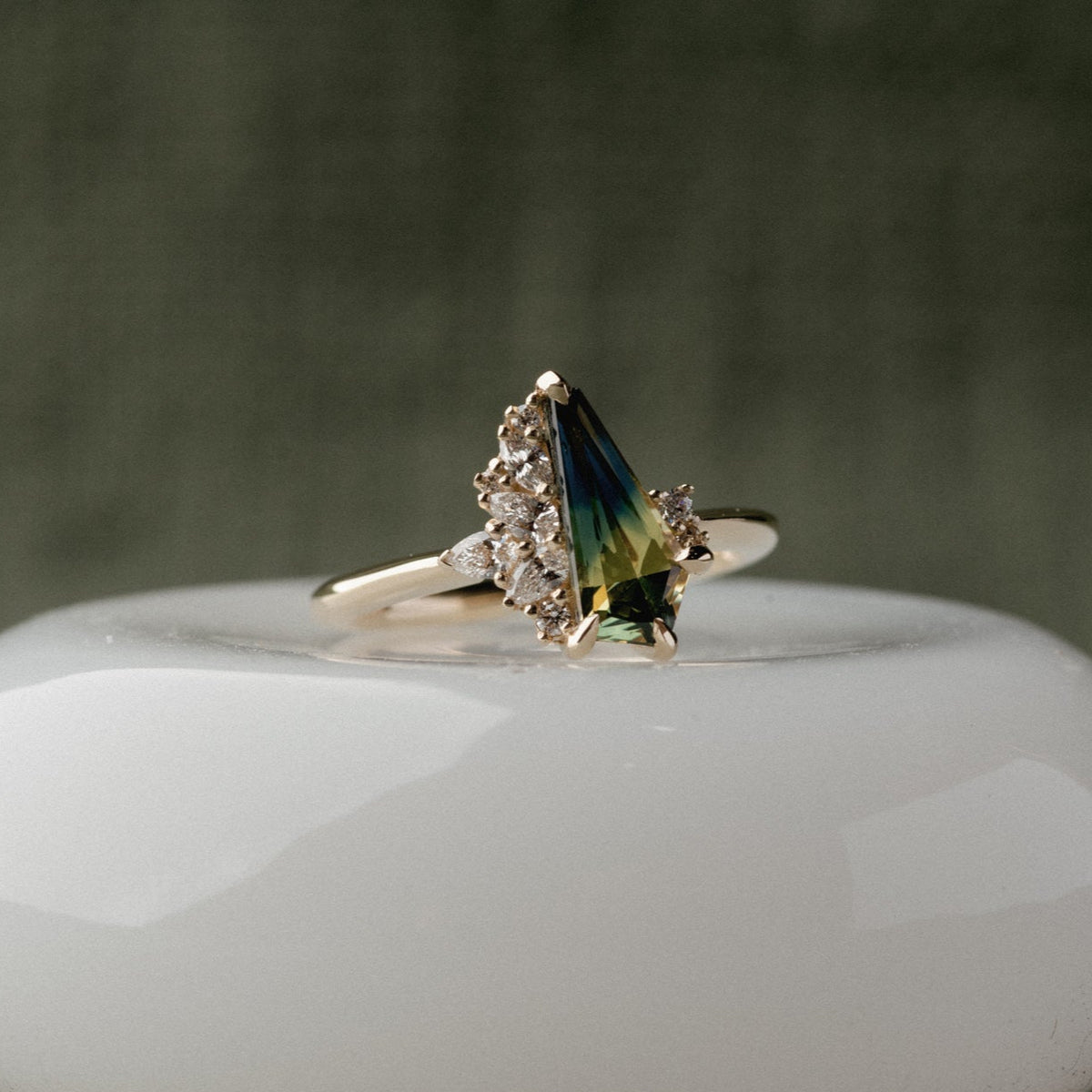 1.30ct Irregular Cluster of Sapphire & Diamond – Laher